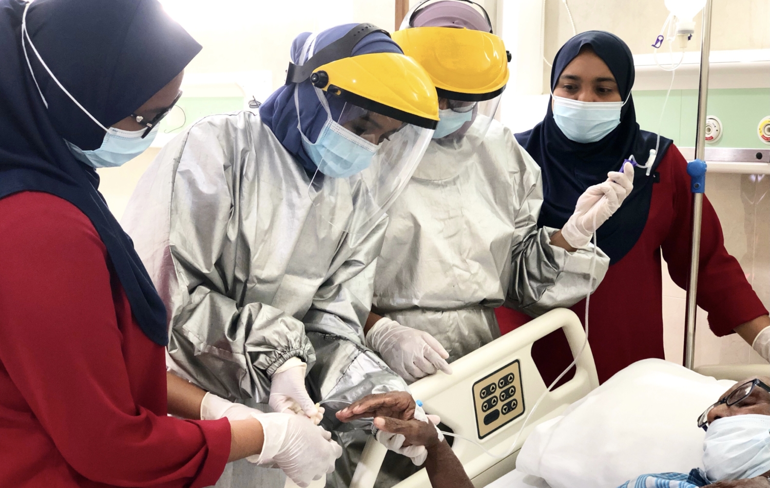 Lhaviyani Atoll Hospital